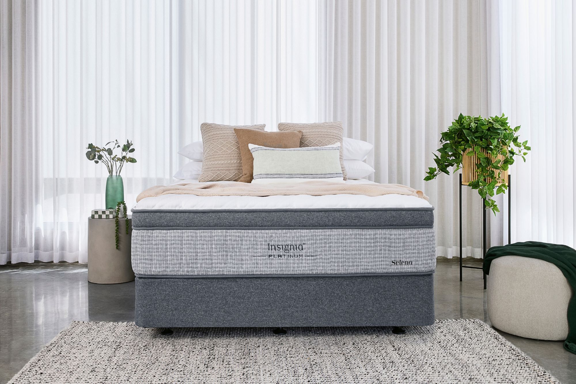 Insignia Platinum Mattress | Bedshed