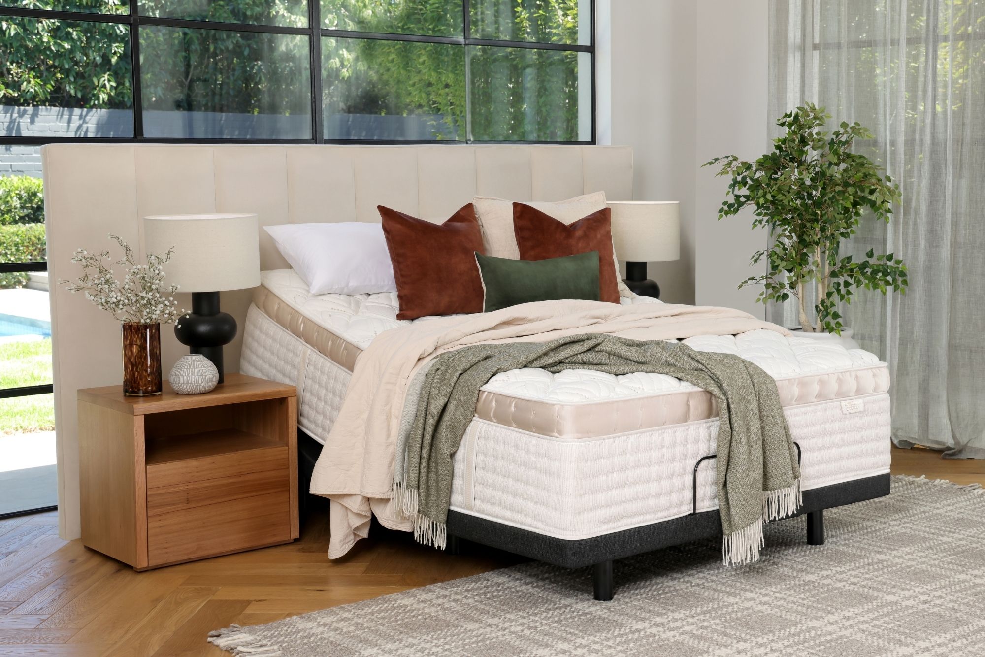 SleepMaker Physio Delta Wave Adjustable Base | Bedshed